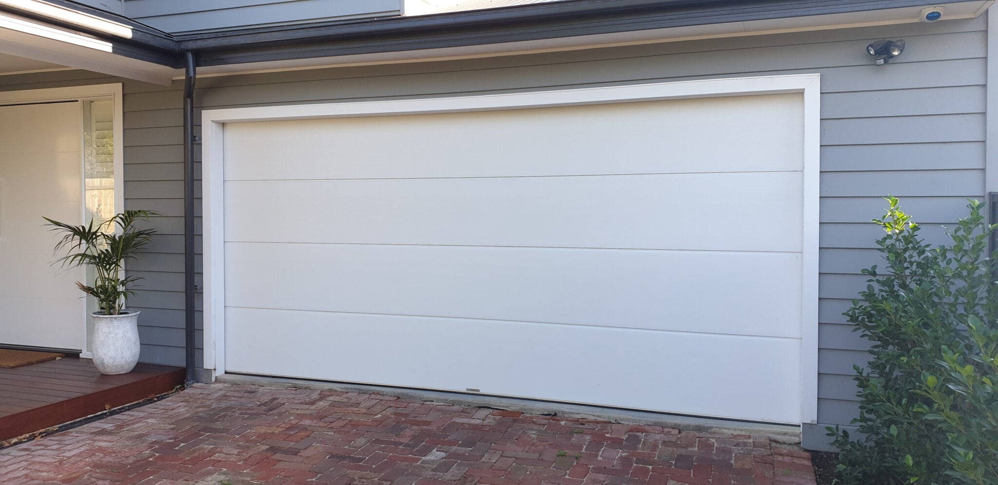 Eco Garage Doors Insulated Sectional Garage Doors - Coast to Valley ...